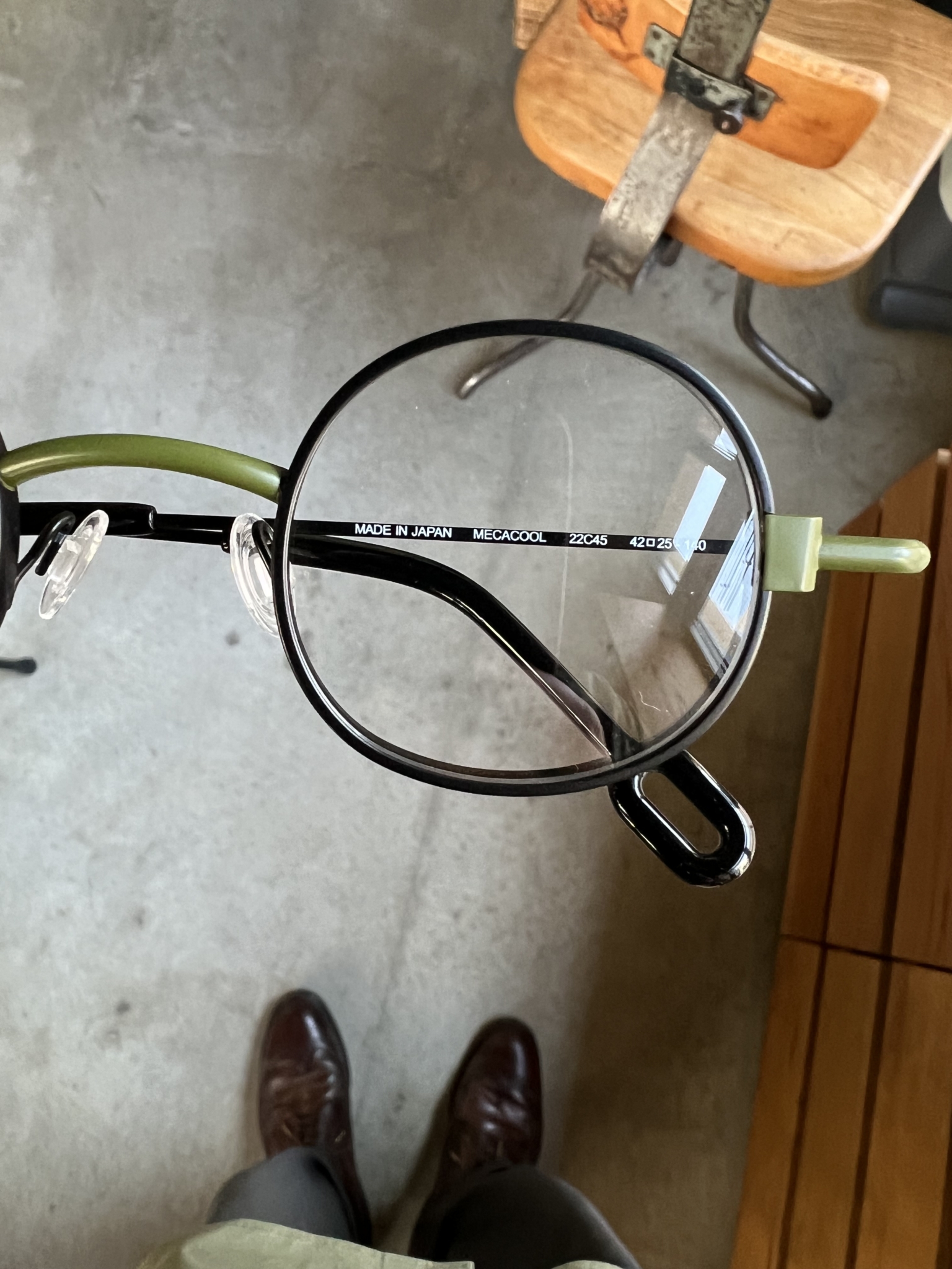 ANNE ET VALENTIN mod.MECACOOL（アンバレンタイン メカクール） - 神戸元町のヨーロッパメガネならMONO OPTIQUE